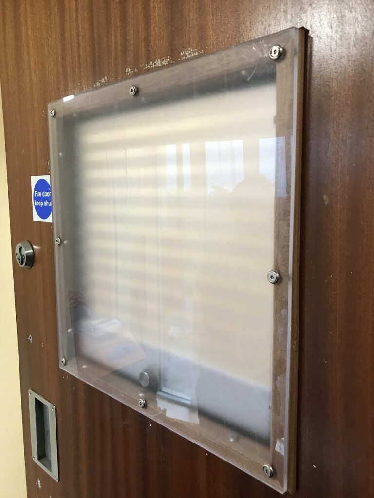 Beyond "Safe Enough" - Safehinge EN-US