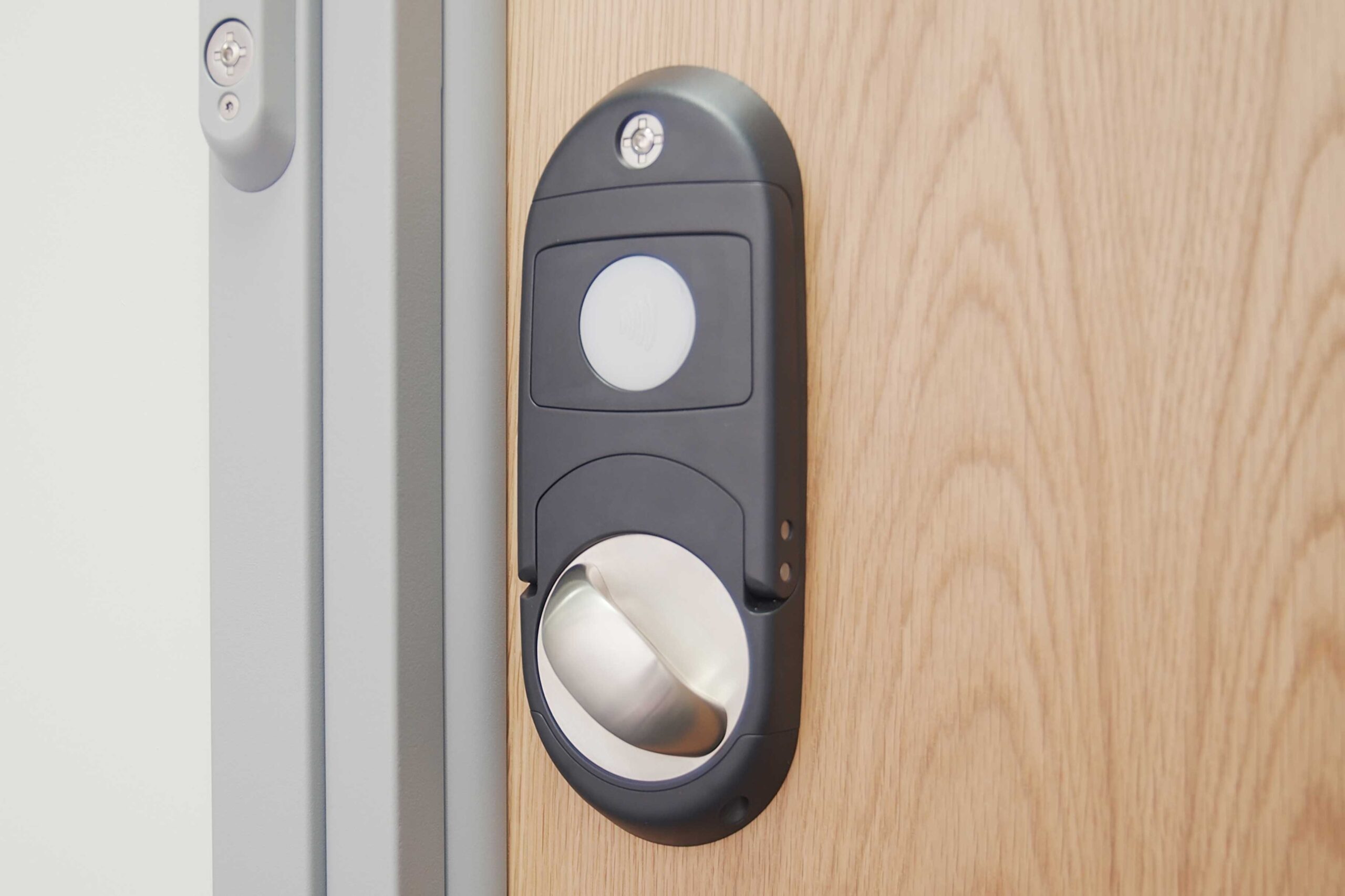 Electronic Locking - Safehinge EN